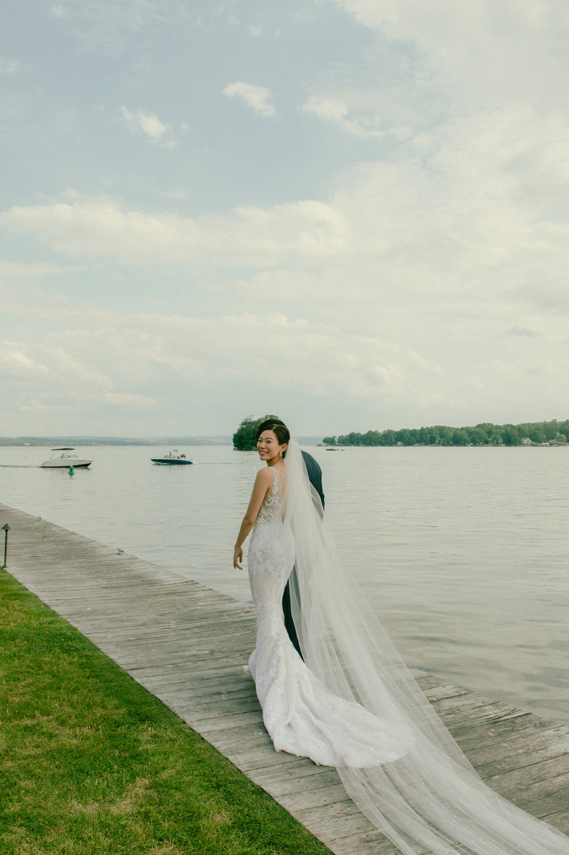 Ivory Dew Drop Wedding Veil, Sofia Richie Resin Droplet – One Blushing ...